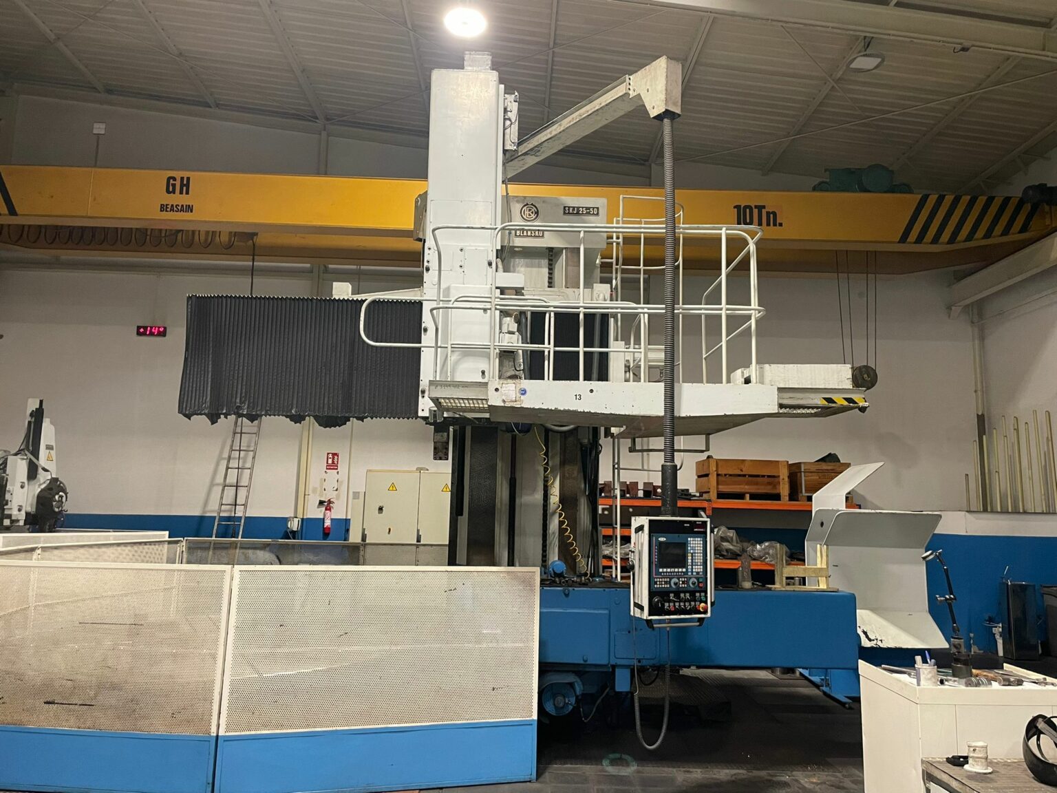 Tornos Verticales CNC | Maquinaria Márquez